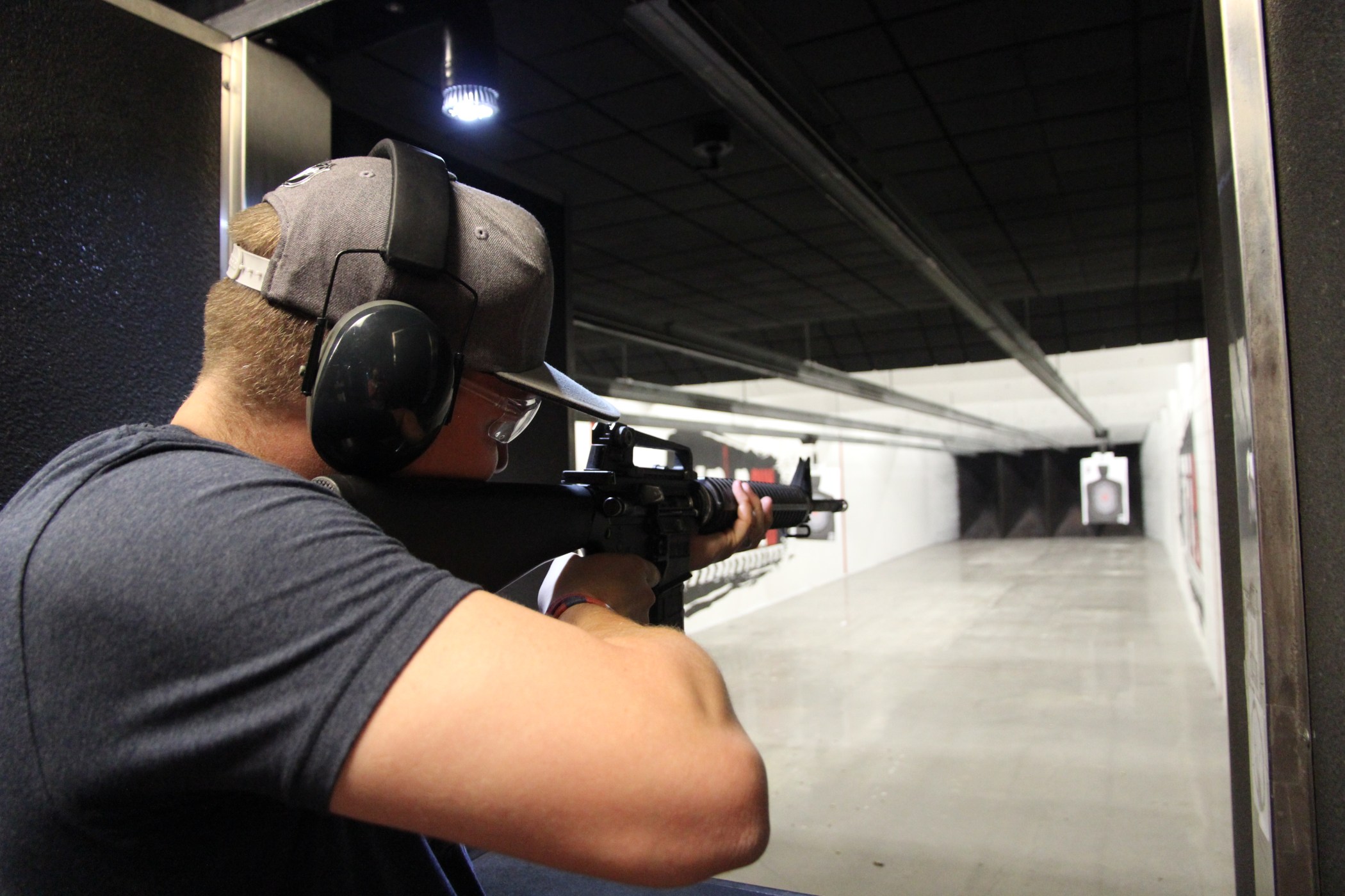 What Recoil Feels Like Shooting Guns In Vegas | Strip Gun Club
